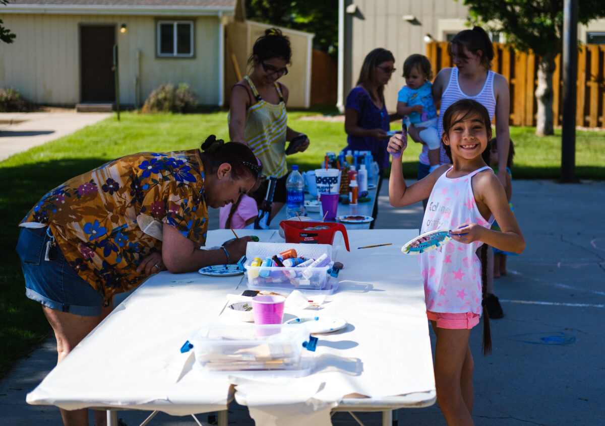 Resident Life | Neighbor to Neighbor